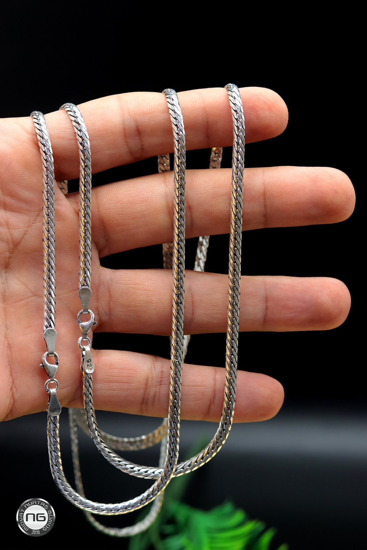 925 Ayar Gümüş Sıkı Ezme Gurmet Zincir Erkek Kolye 4 mm 55 cm