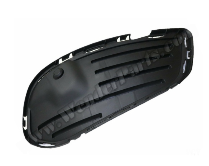 Tampon Izgara Kapağı W205 Ön İç Sağ -AMG- // 2058854123 « BİLGİÇ OTOMOTİV