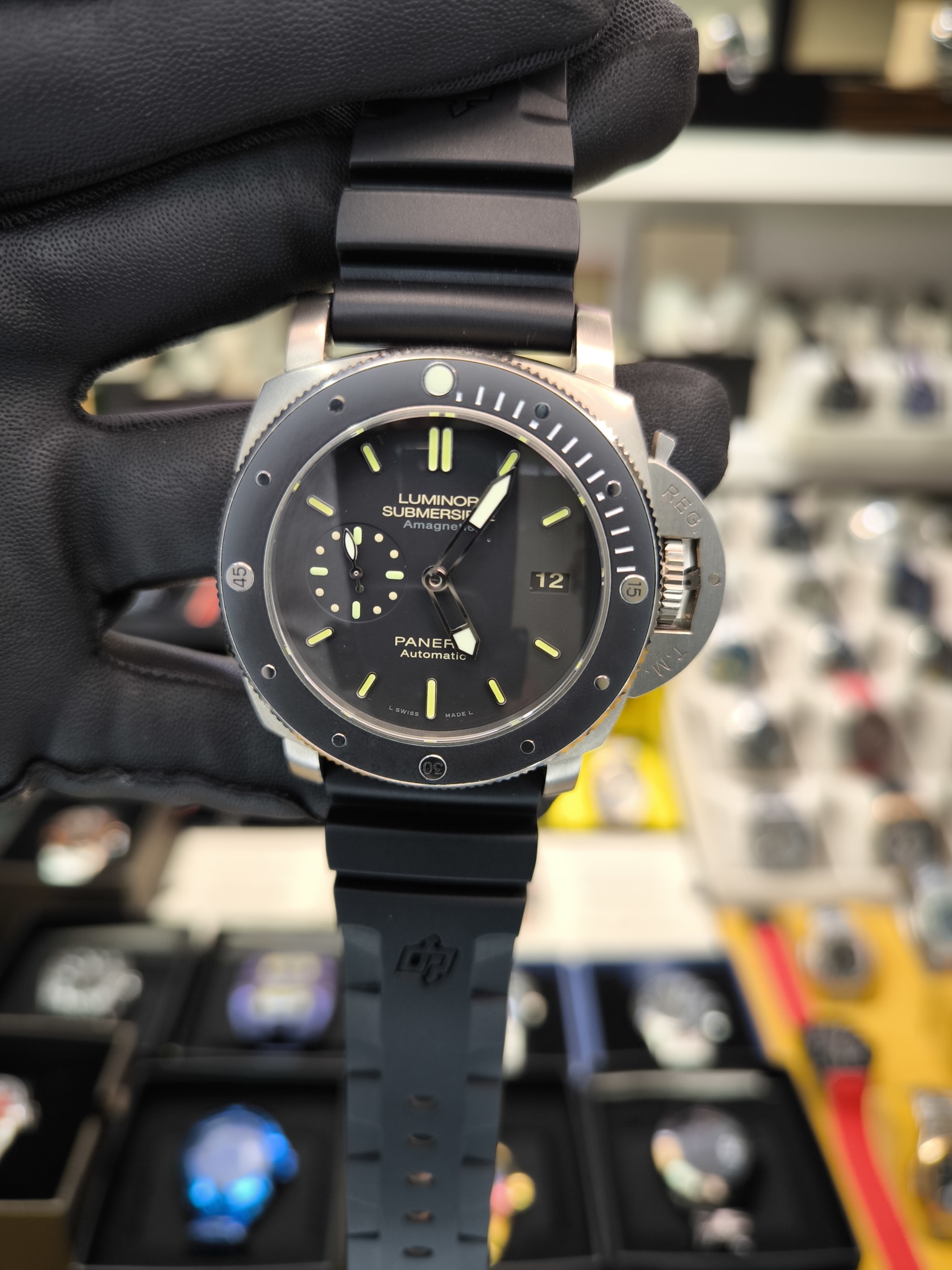PANERAI PAM 389 LUMINOR SUBMERSIBLE AMAGNETIC 1950 ETA SAAT Replika ...