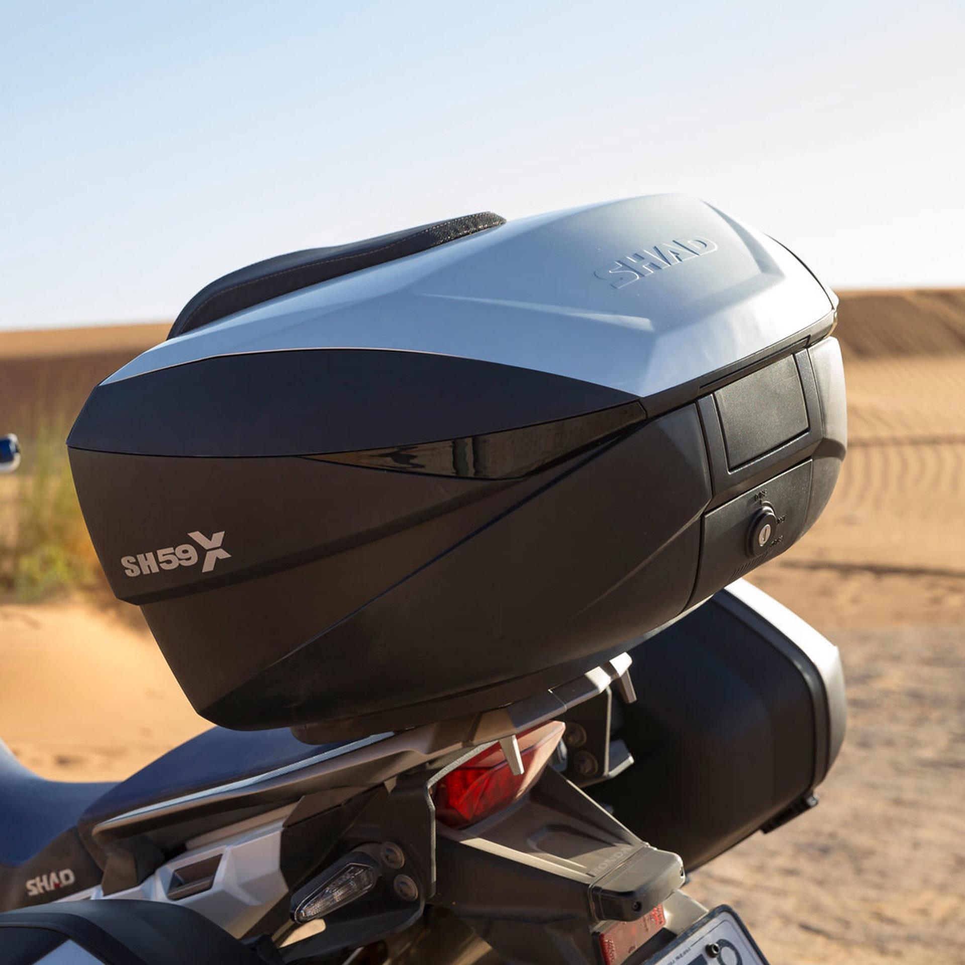 SHAD SH-59X GENİŞLEYEBİLEN MOTOSİKLET ARKA ÇANTA