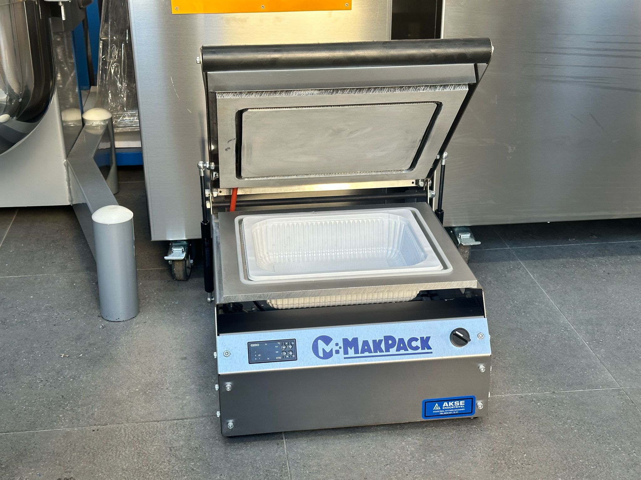 MakPack 325x265 Cm Küvet Tabak Kapatma Makinesi 5Kg Kase Kapatma ...