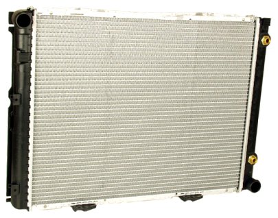 MERCEDES W201 SU RADYATÖRÜ 190E KLİMALI OTOMATİK 1983-1993